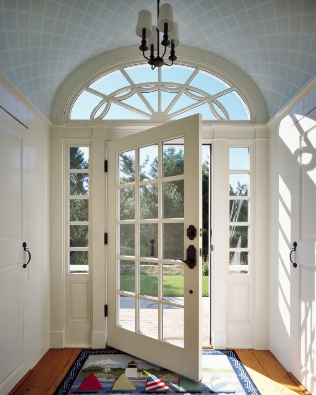 16 Warm & Welcoming Victorian Entry Hall Interiors You Must See