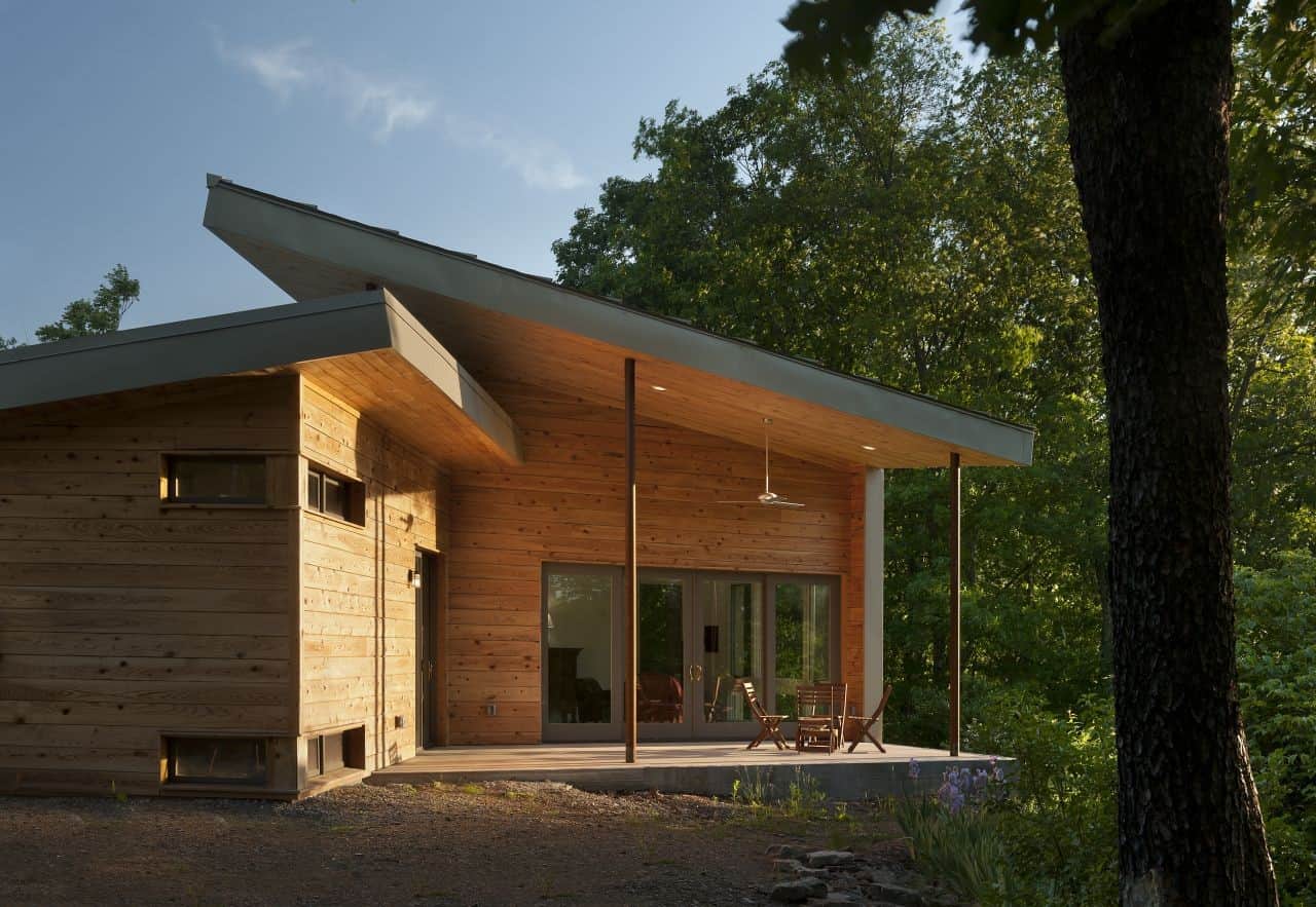 Ridge House by GriD Architects in Berkeley Springs, West Virginia
