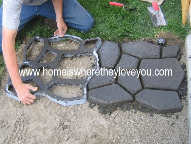 15 Astonishing DIY Garden Decor Ideas You Must Craft