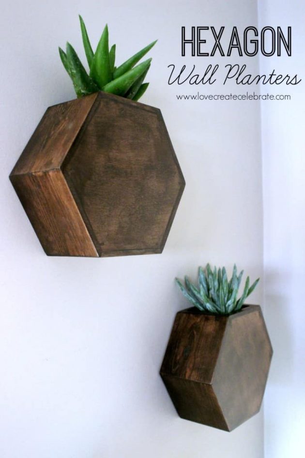 16 Awesome DIY Projects You Can Make Using 2x4s