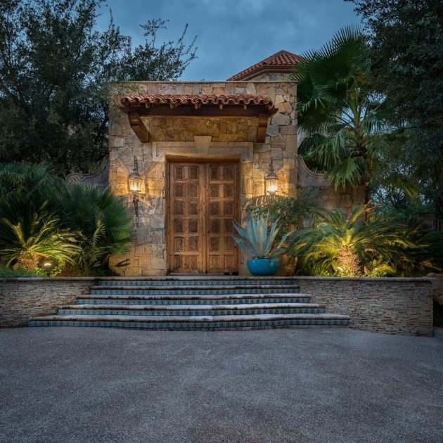 17 Spectacular Mediterranean Entrance Designs That Do Appeal