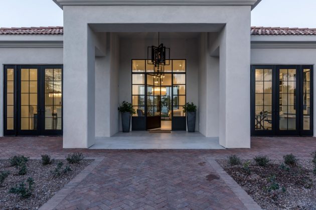 17 Spectacular Mediterranean Entrance Designs That Do Appeal