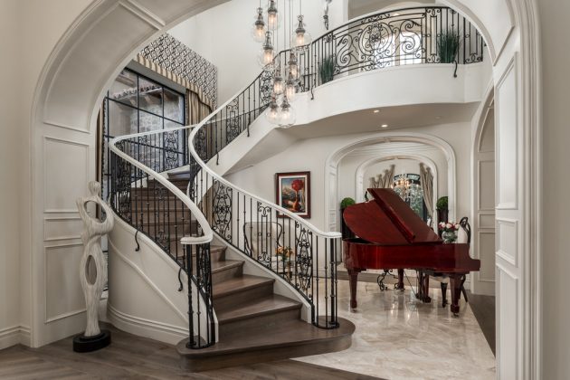 20 Astonishing Mediterranean Staircase Designs Your Home Needs