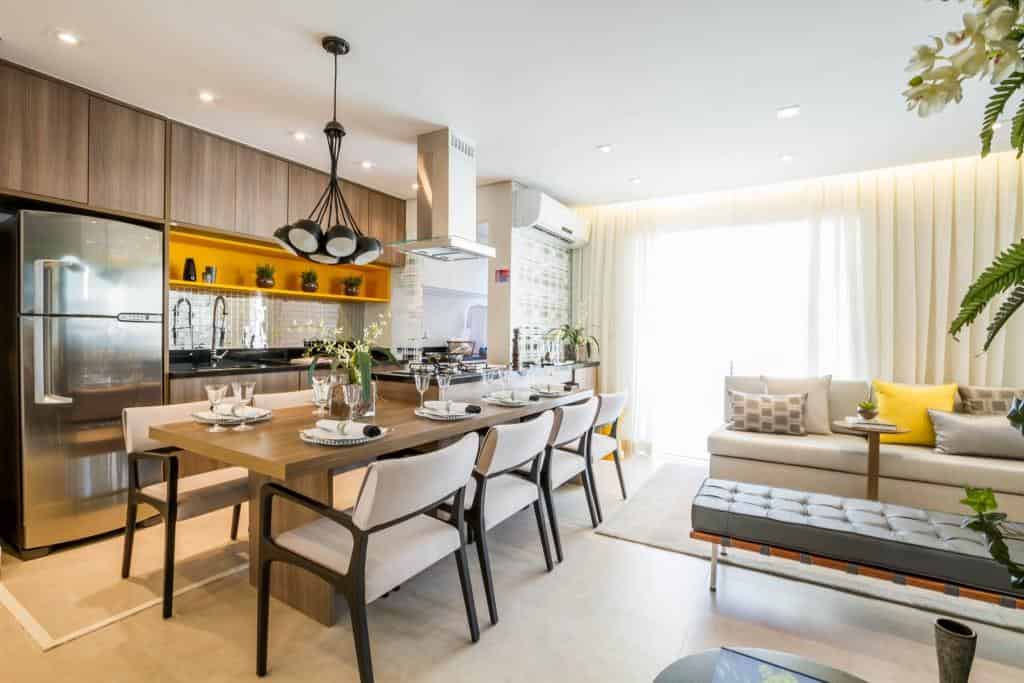 9 Kitchen Designs with Decorated Mirrors You'll Fall in Love With