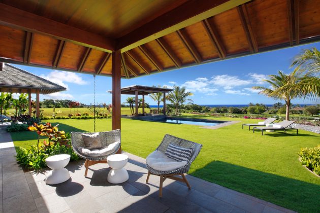 16 Striking Tropical Porch Designs You'll Fall In Love With