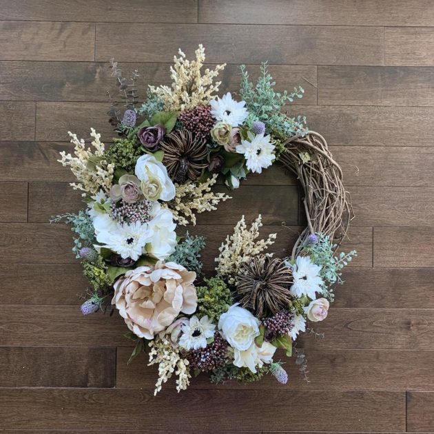 18 Inviting Natural Fall Wreath Designs To Refresh Your Decor This Season