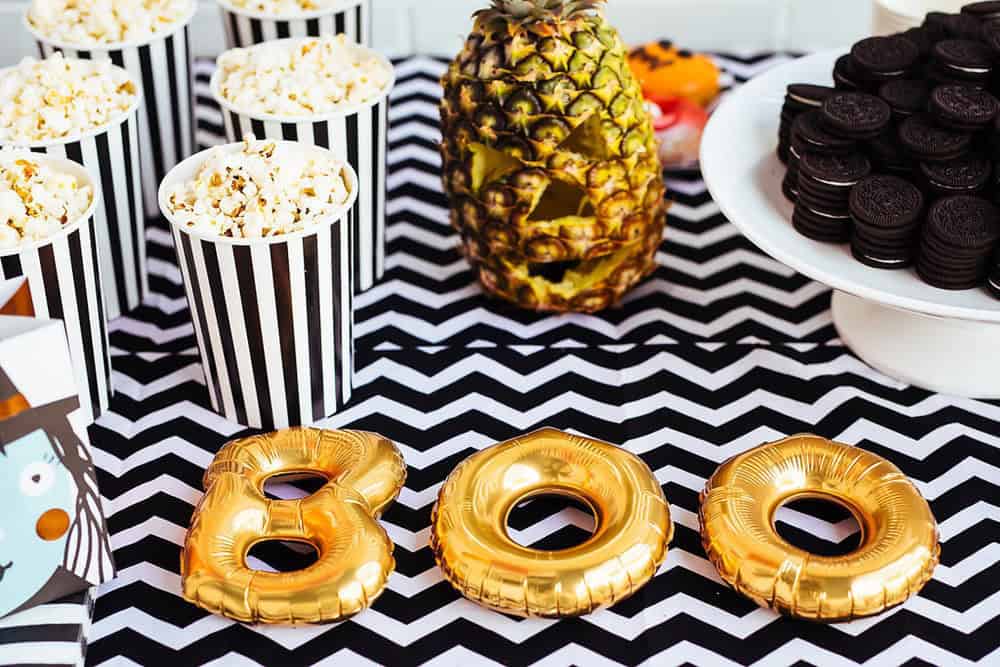 Halloween Party Decoration Ideas and Theme Photos that will Get You in ...