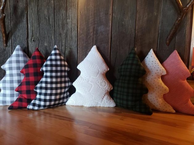 15 Charming Christmas Pillow Designs That Can Make A Beautiful Gift