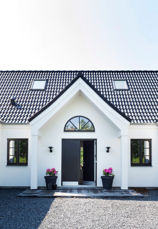 15 Simplistic Scandinavian Entryway Designs For Any Home