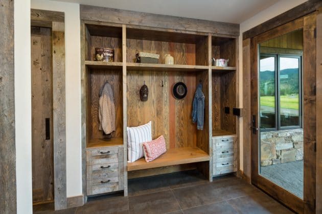 16 Beautiful Rustic Entry Hall Designs That Will Welcome You Nicely