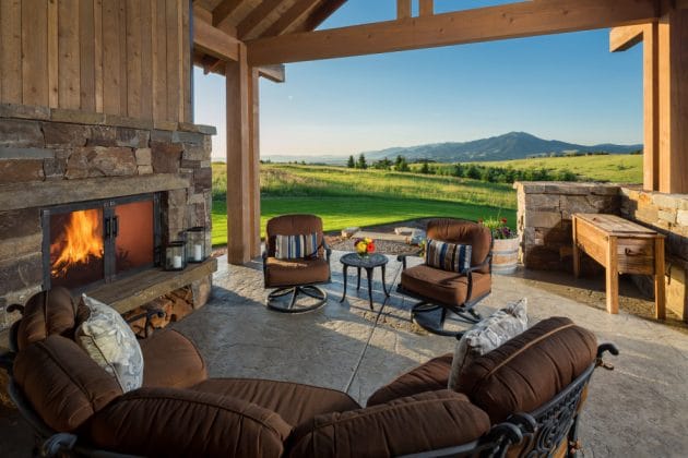 16 Stunning Rustic Patio Designs That Will Simply Drag You Outside