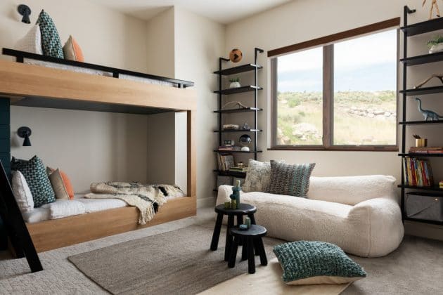 16 Wonderful Rustic Kids' Room Designs For Your Mountain Cabin