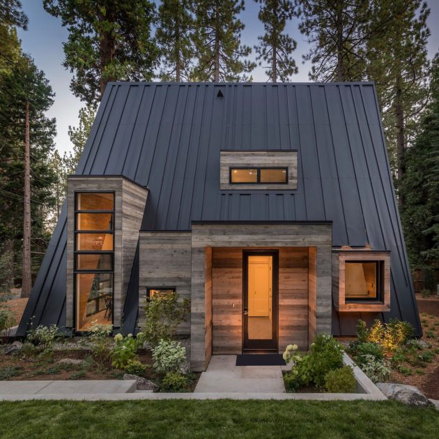 18 Monumental Rustic Exterior Designs You Just Can't Look Away From