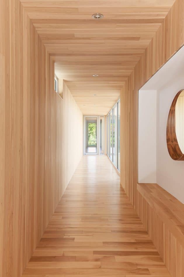 16 Clean & Simple Modern Hallway Designs That Do More Than Their Job