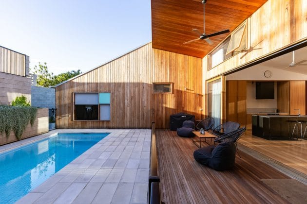 16 Practically Beautiful Modern Deck Designs For Your Outdoor Spaces