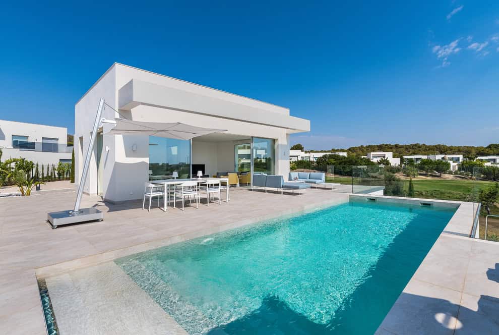 16 Spectacular Modern Swimming Pool Designs That Will Captivate You