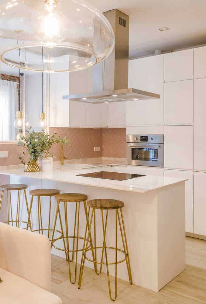 American Cuisine: Models and Inspiring Photos