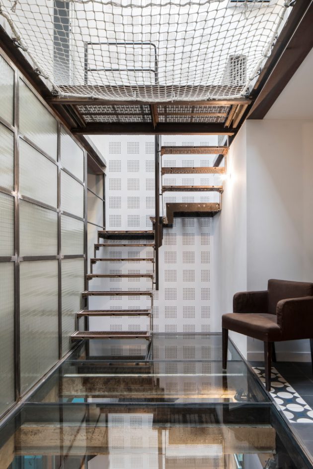 18 Uplifting Industrial Staircase Designs That Will Transform Your Loft
