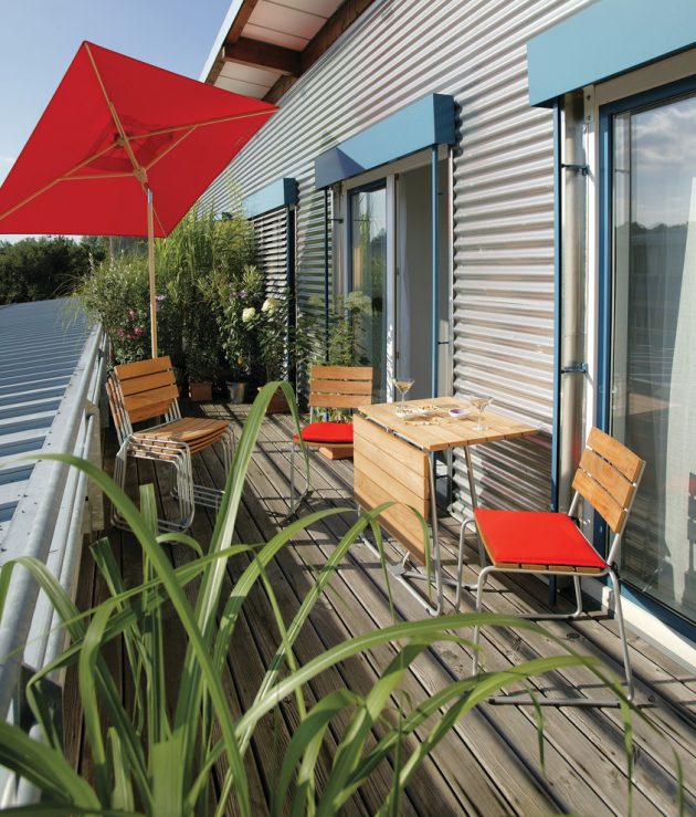 15 Compact Industrial Balcony Designs For Lofts And Houses