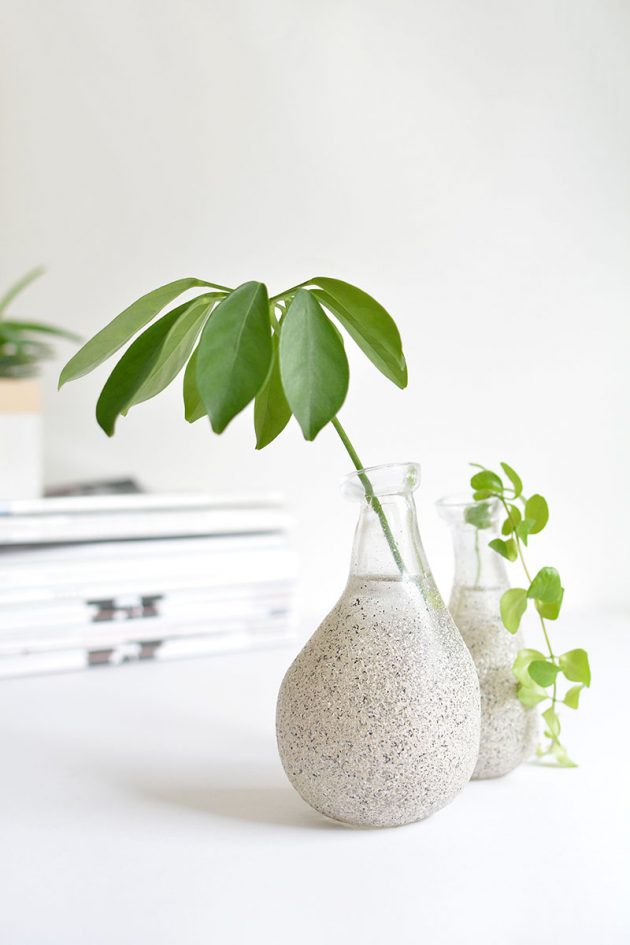 17 Wonderful DIY Vase Designs To Celebrate Spring In Your Home