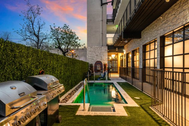 18 Stupendous Industrial Swimming Pool Designs