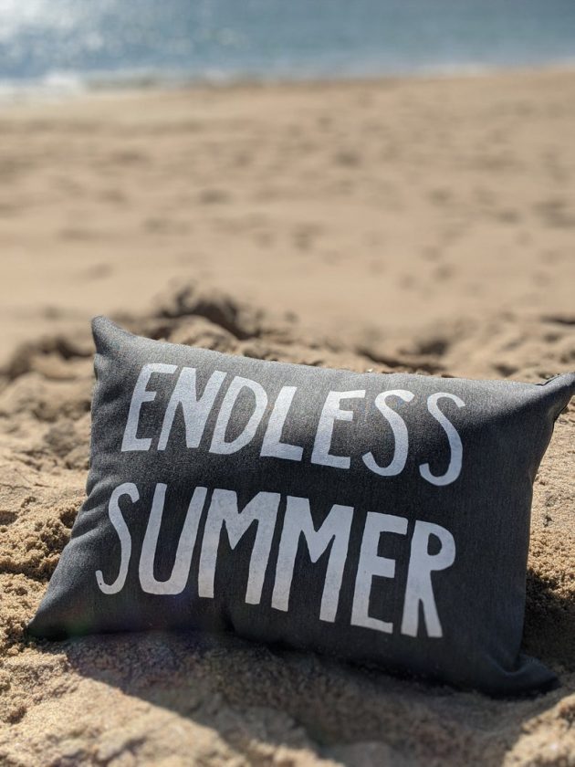 15 Joyful Summer Pillow Designs You Can Use To Deck Out Your Patio