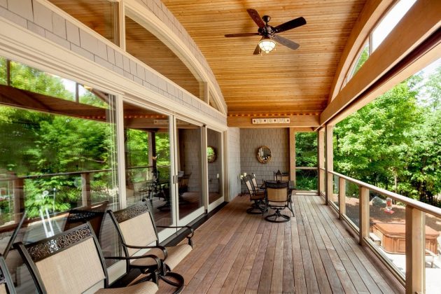 15 Stupendous Mid-Century Modern Balcony Designs