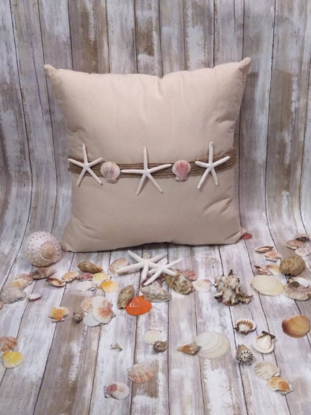 16 Awesome Summer Pillow Designs That Are Perfect For Your Beach House