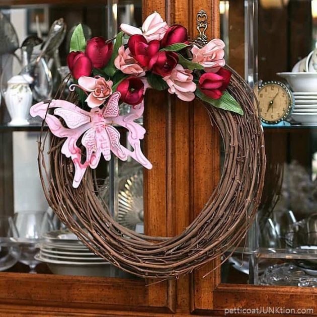 16 Genius DIY Thrift Store Decor Ideas To Craft For National Thriftshop Day
