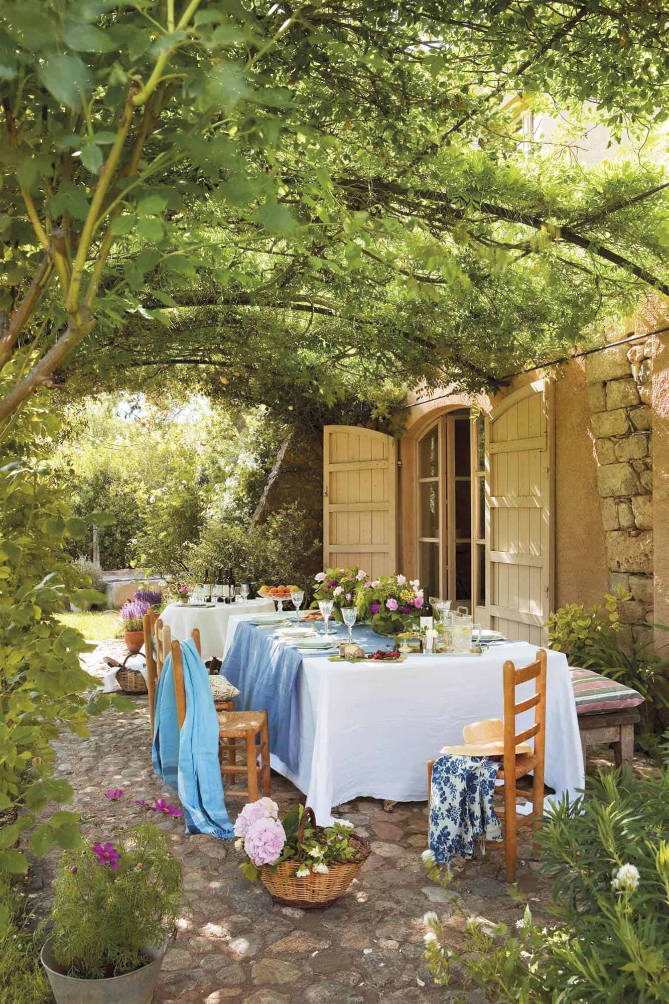 The Perfect Cover - Pergolas for Terrace & Garden