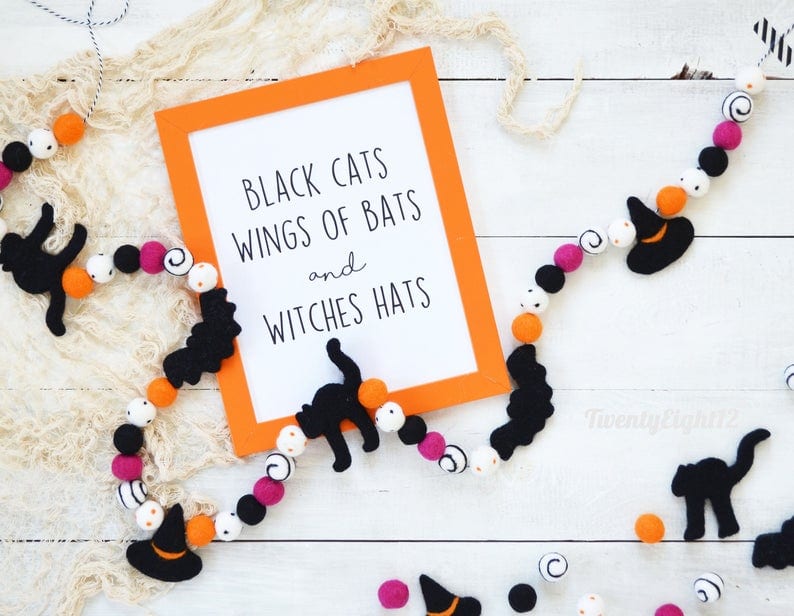 18 Spooky Halloween Garland Decorations For Home And Garden