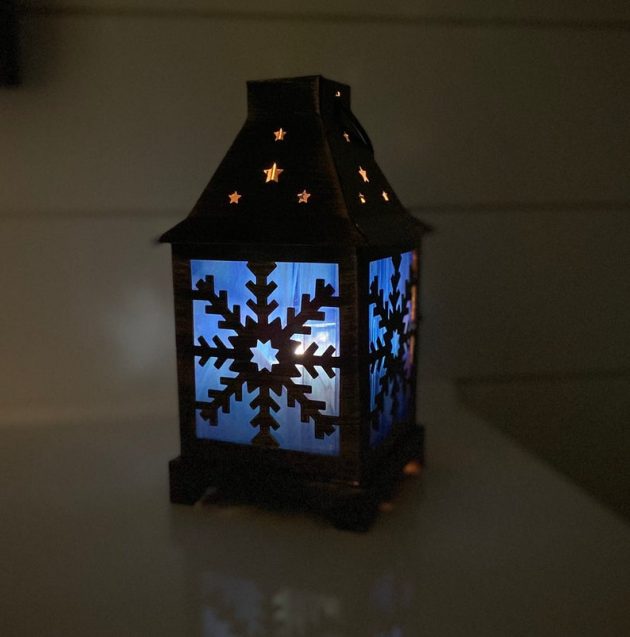 15 Whimsical Winter Light Decorations You'll Love