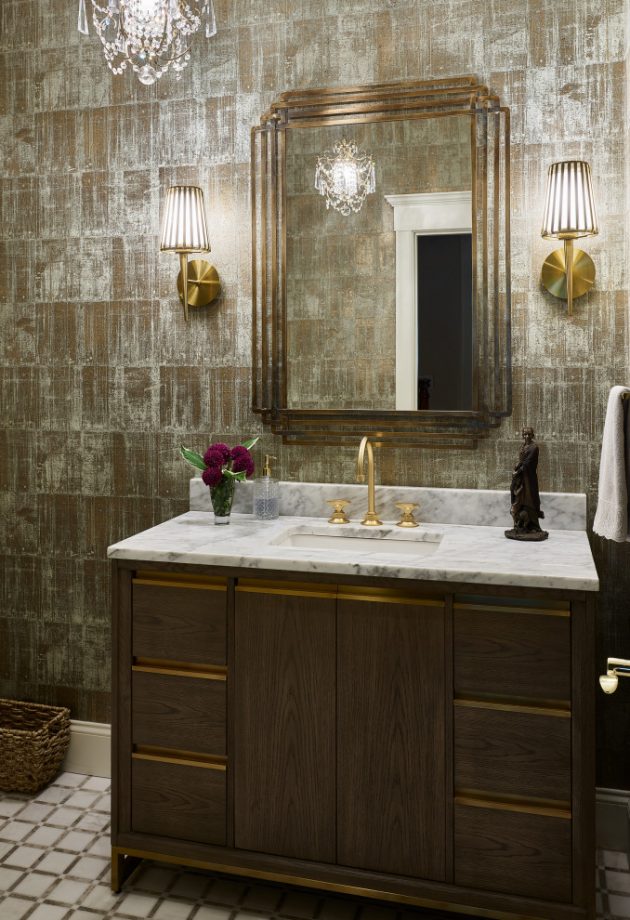18 Elegant Traditional Powder Room Interiors That Will Stun You