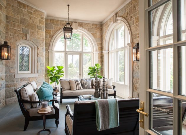 18 Majestic Traditional Sunroom Designs For Any Season