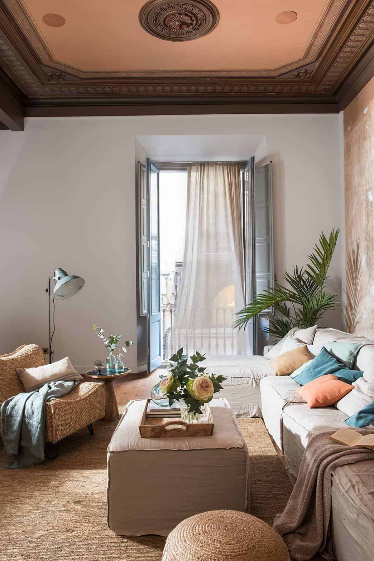 10 Optimistic Rooms With Just a Touch of Color