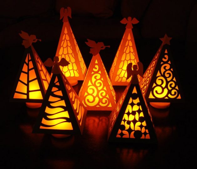 17 Beautiful Christmas Luminaries That Will Add A Magic Touch To Your Home
