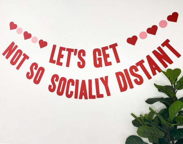 16 Adorable Valentine's Day Banner Ideas You Can't Resist