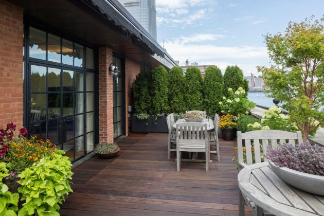 16 Amazing Traditional Deck Designs That Will Transform Your Outdoor Living