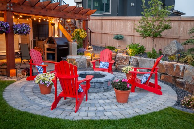17 Charming Traditional Patio Designs You Will Never Want To Leave