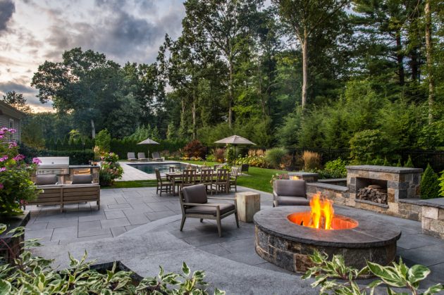 17 Charming Traditional Patio Designs You Will Never Want To Leave