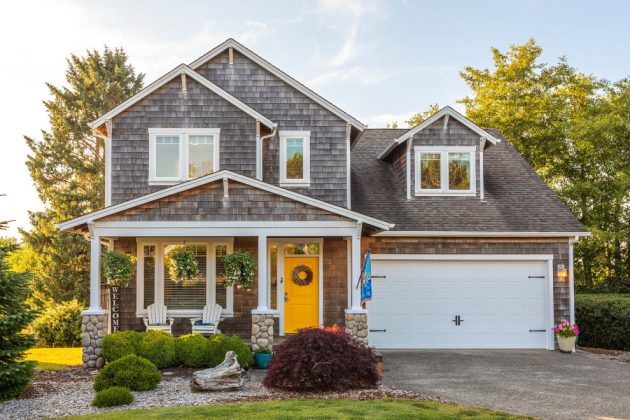 17 Exquisite Traditional Home Exterior Designs You Will Fall In Love With