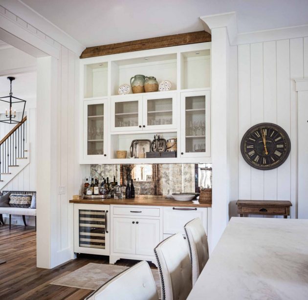 18 Magnificent Farmhouse Home Bar Designs For Any Occasion