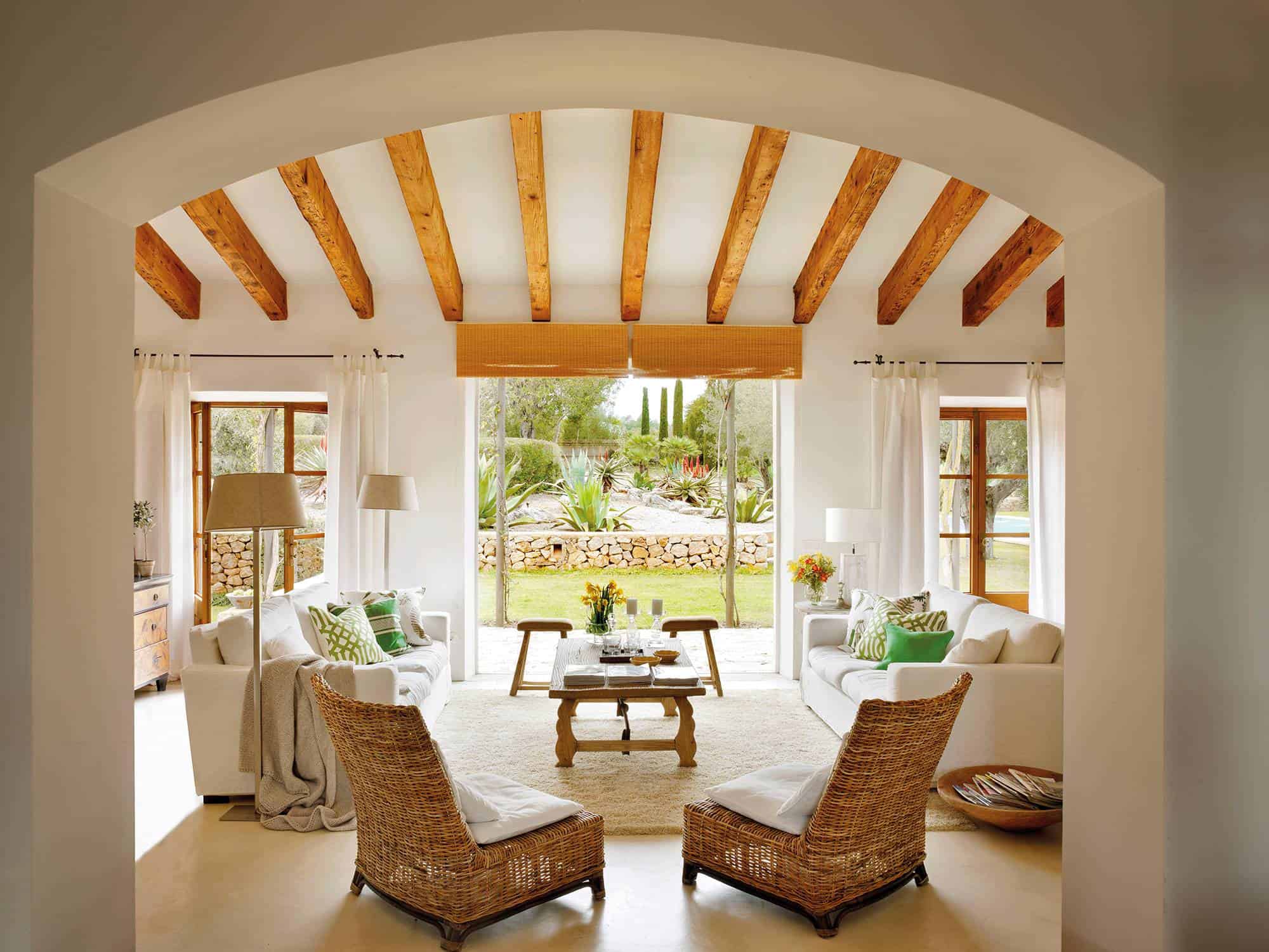 9 Spectacular Salons We All Dream Of