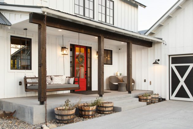 15 Amazing Farmhouse Porch Designs Perfect For Spring Time