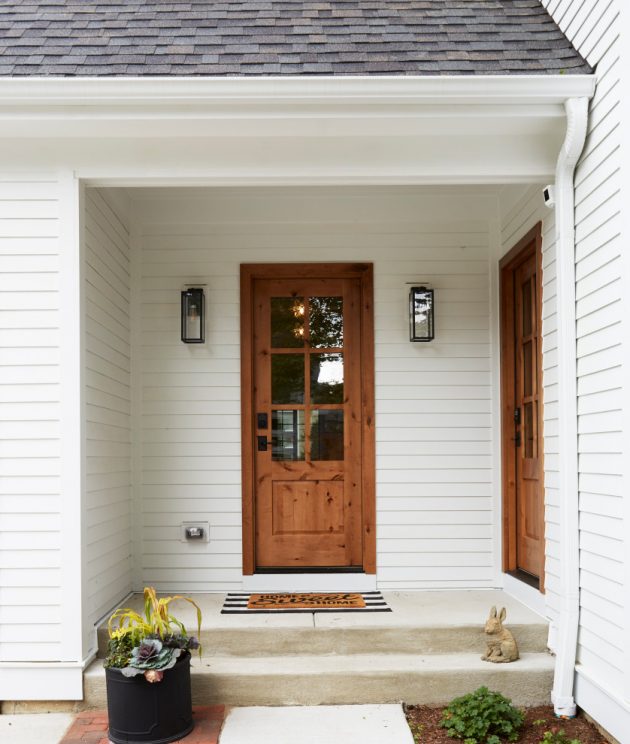 18 Appealing Farmhouse Entrance Designs You Should Get Ideas From