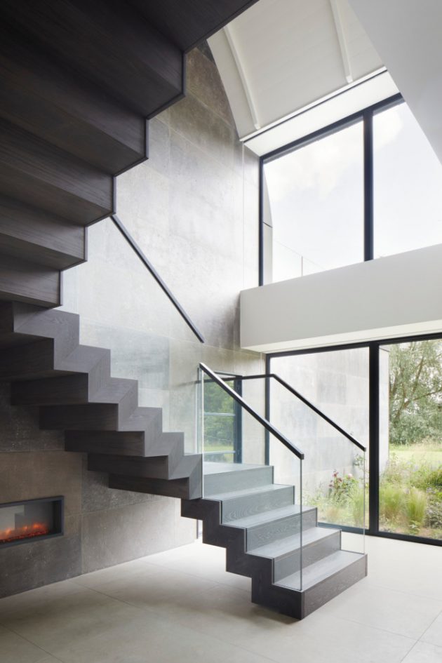 18 Outstanding Farmhouse Staircase Designs That Will Charm You