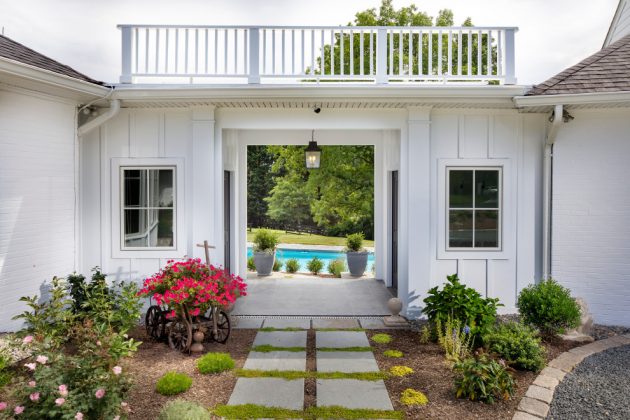 18 Remarkable Farmhouse Landscape Designs That Will Leave You Breathless