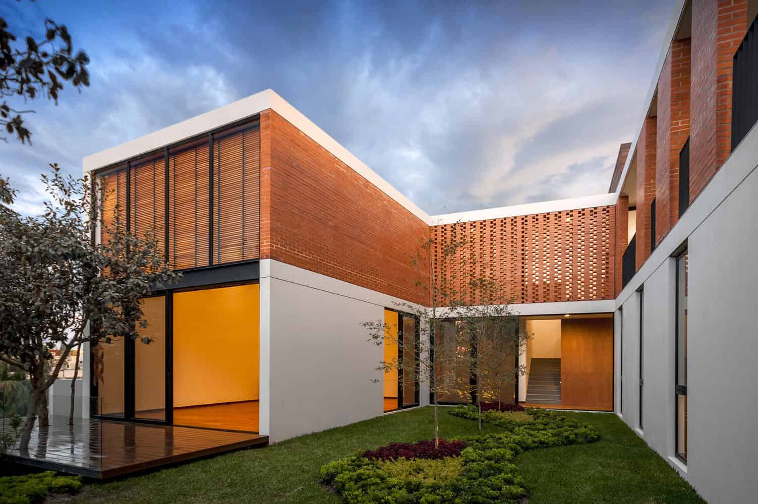 Ro House by Alexanderson Arquitectos in Guadalajara, Mexico