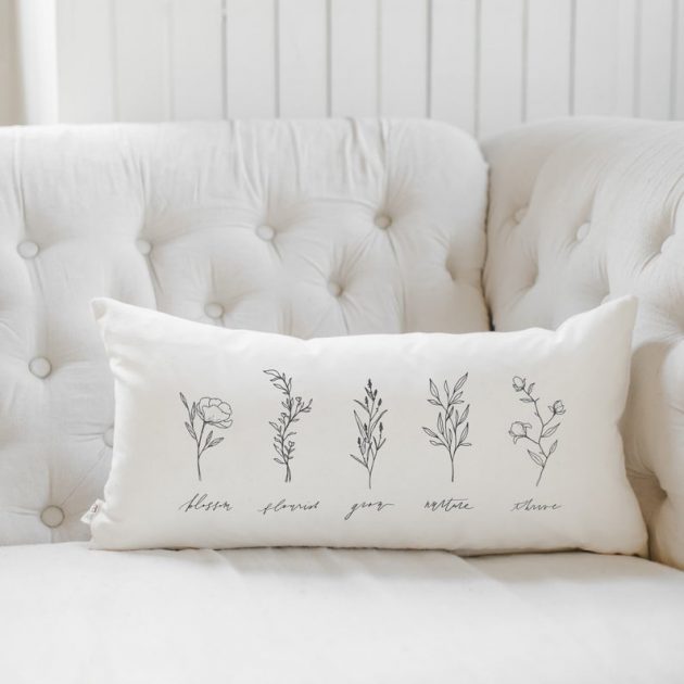 15 Lovely Spring Pillow Covers For Your Patio
