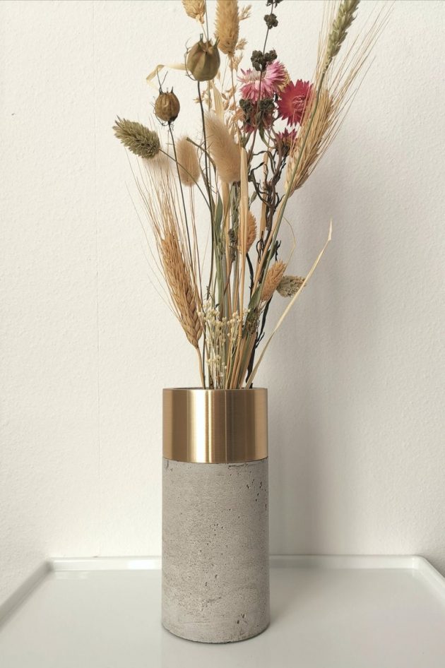 16 Stunning Modern Vase Designs You Will Want Right Now